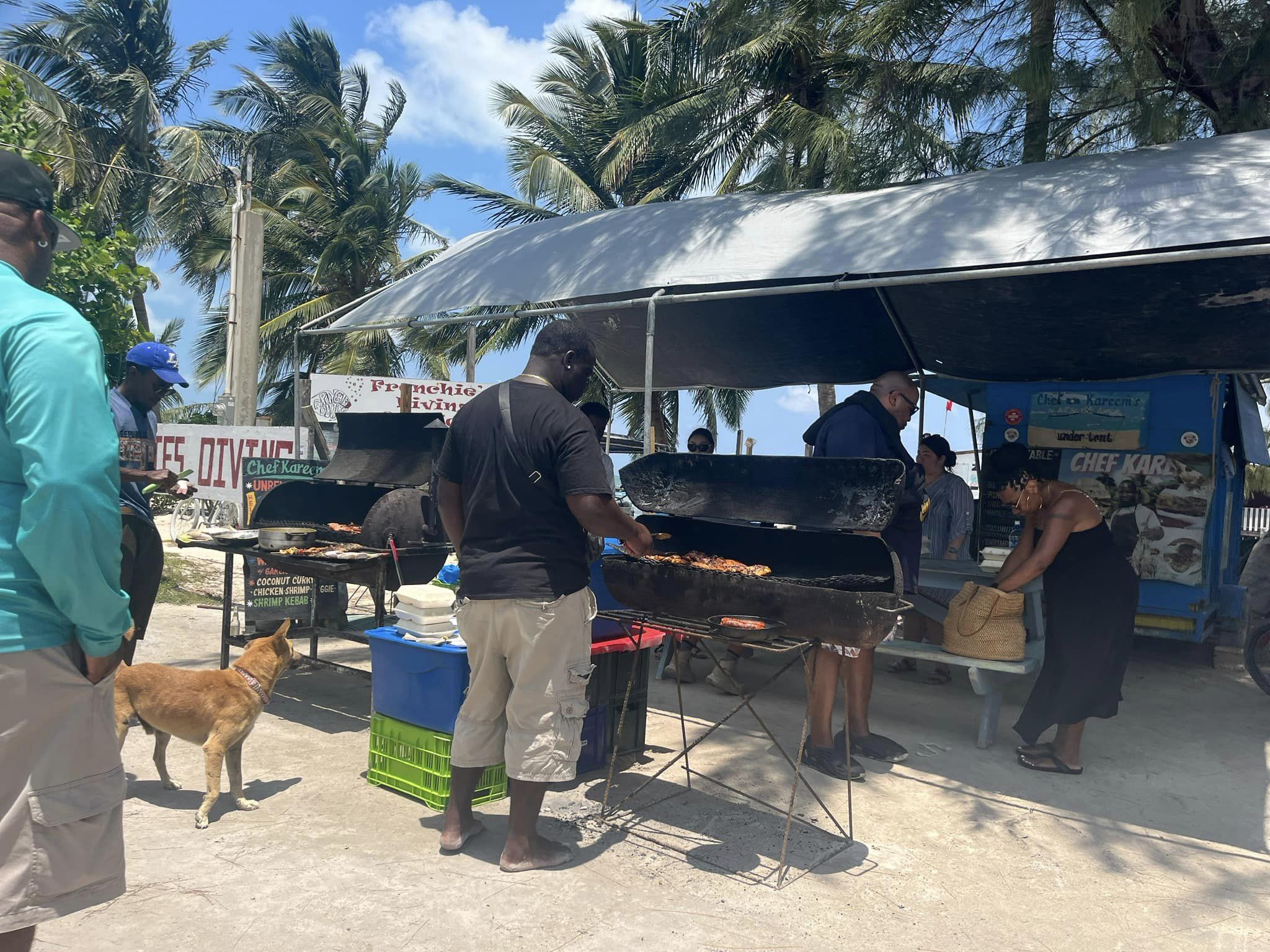 Islands + Mayan Ruins: 2 Week Budget Belize Itinerary - Vic and Pat Travels